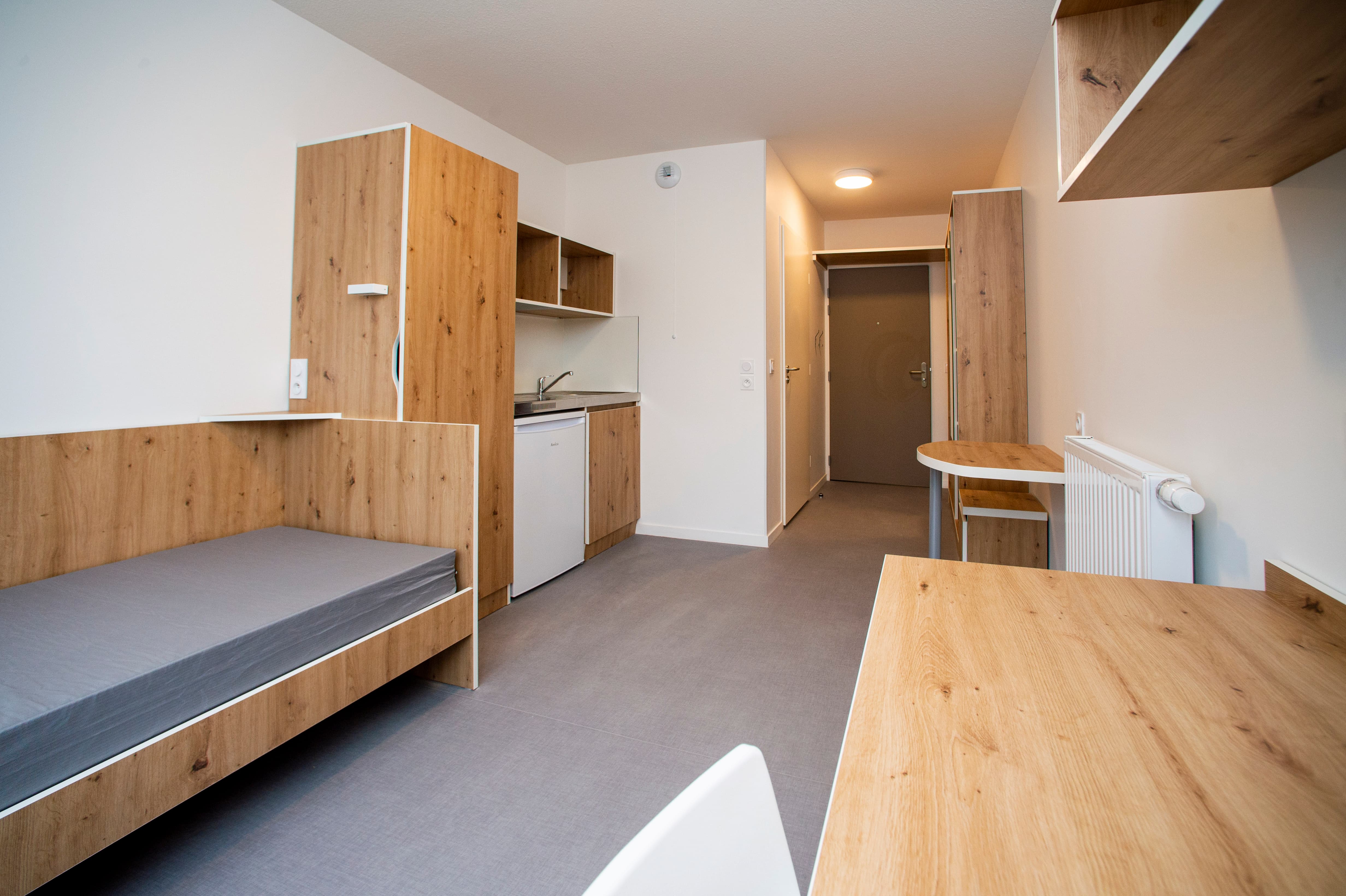 Inauguration de la nouvelle résidence universitaire Claudie Haigneré ...